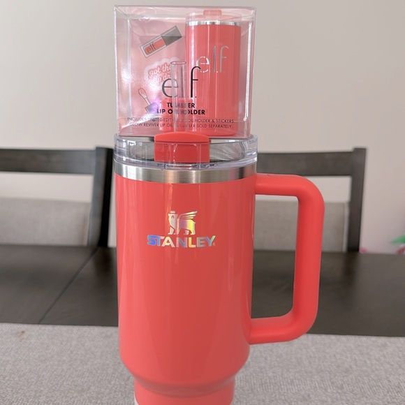 Stanley | Accessories | New Stanley X Elf Elf Collab 4oz Tumbler And ...